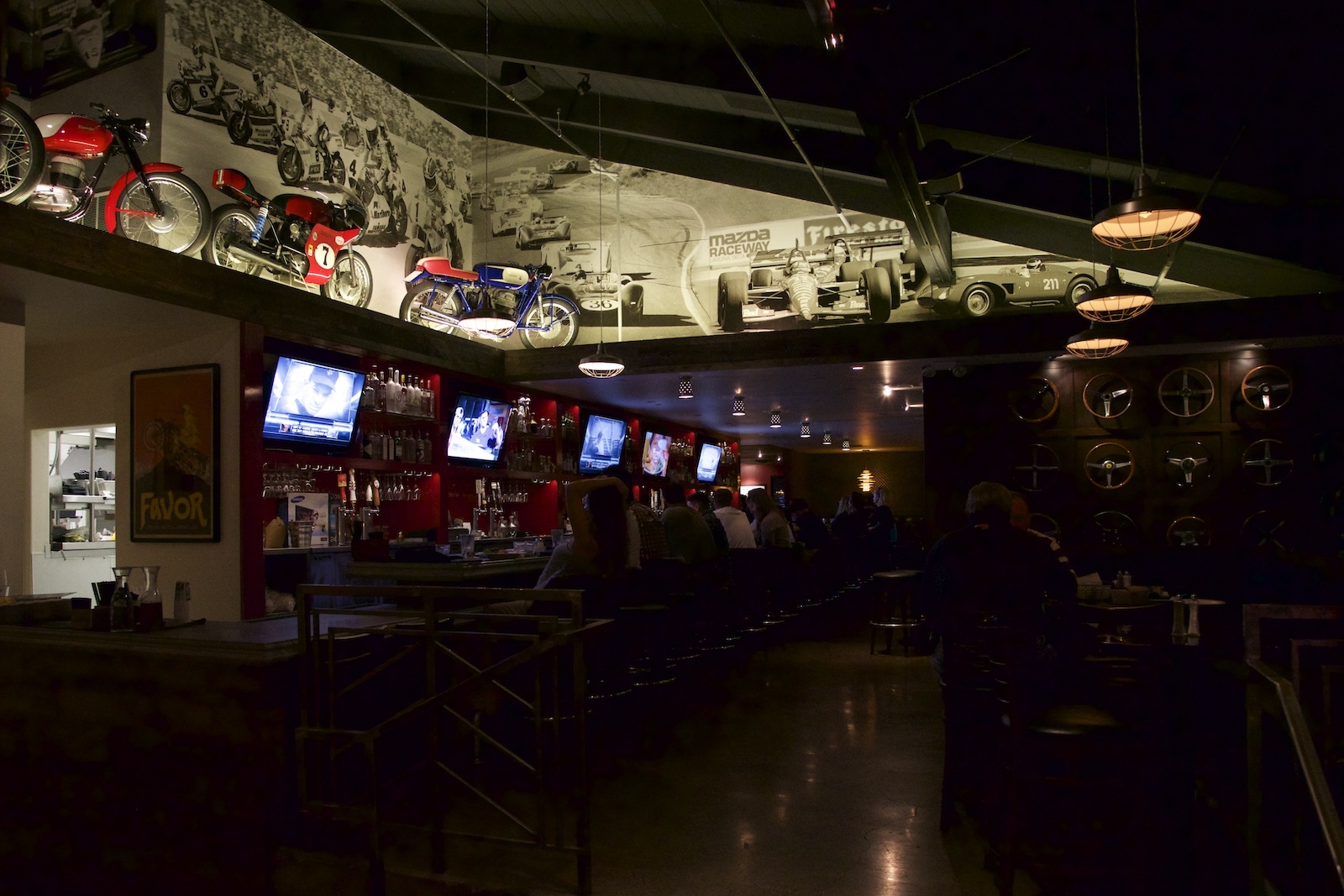 Turn 12 Bar & Grill | Old Monterey