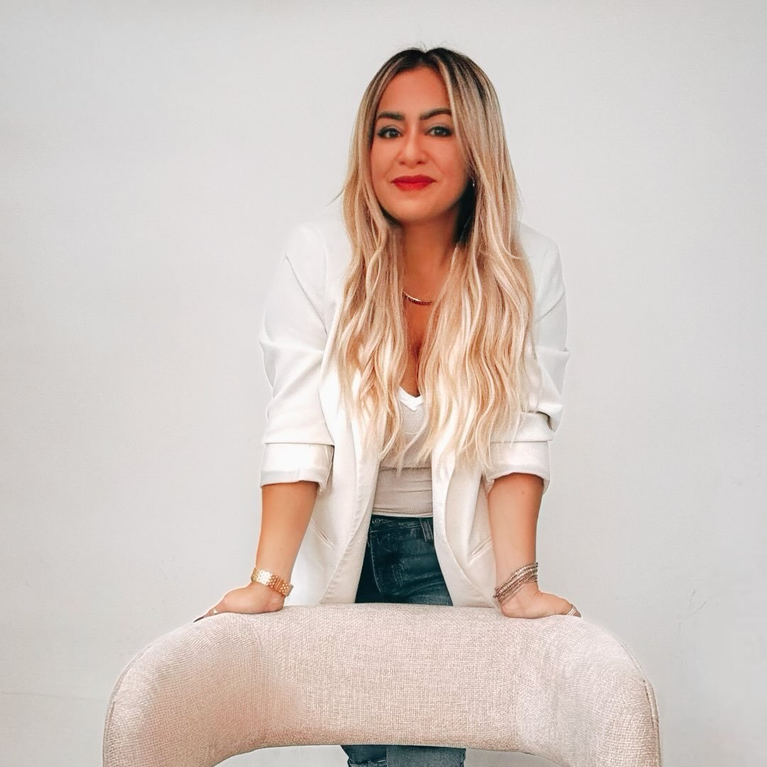 Vote for Stacia Nicole: Fab Over 40 | Old Monterey